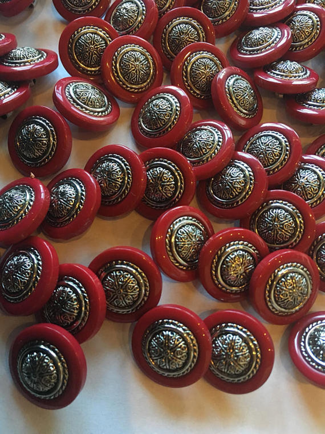 Small Red and Silver Accent Sewing Buttons 16 Mm 5/8 Inch | Etsy