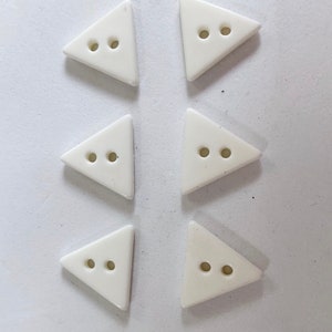 Small Triangle Buttons White Plastic Sewing Buttons 5/8" 12mm Vintage ...