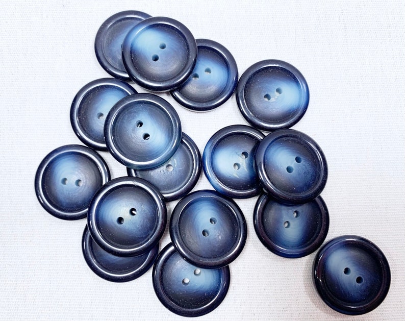 Medium Marbled Blue Sewing Buttons Plastic Sewing Buttons 1 1/4 ...