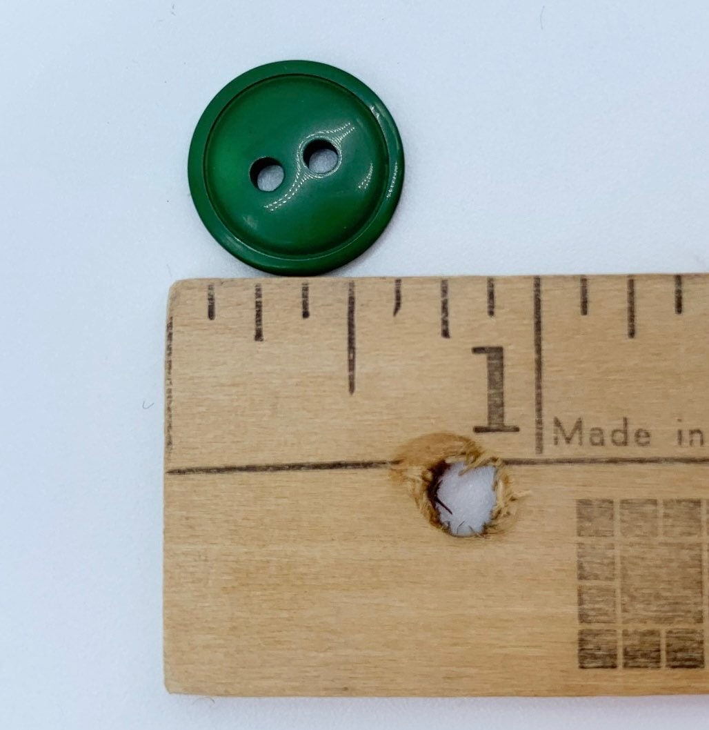 Small Army green buttons 16mm 5/8 sewing buttons 6 vintage | Etsy