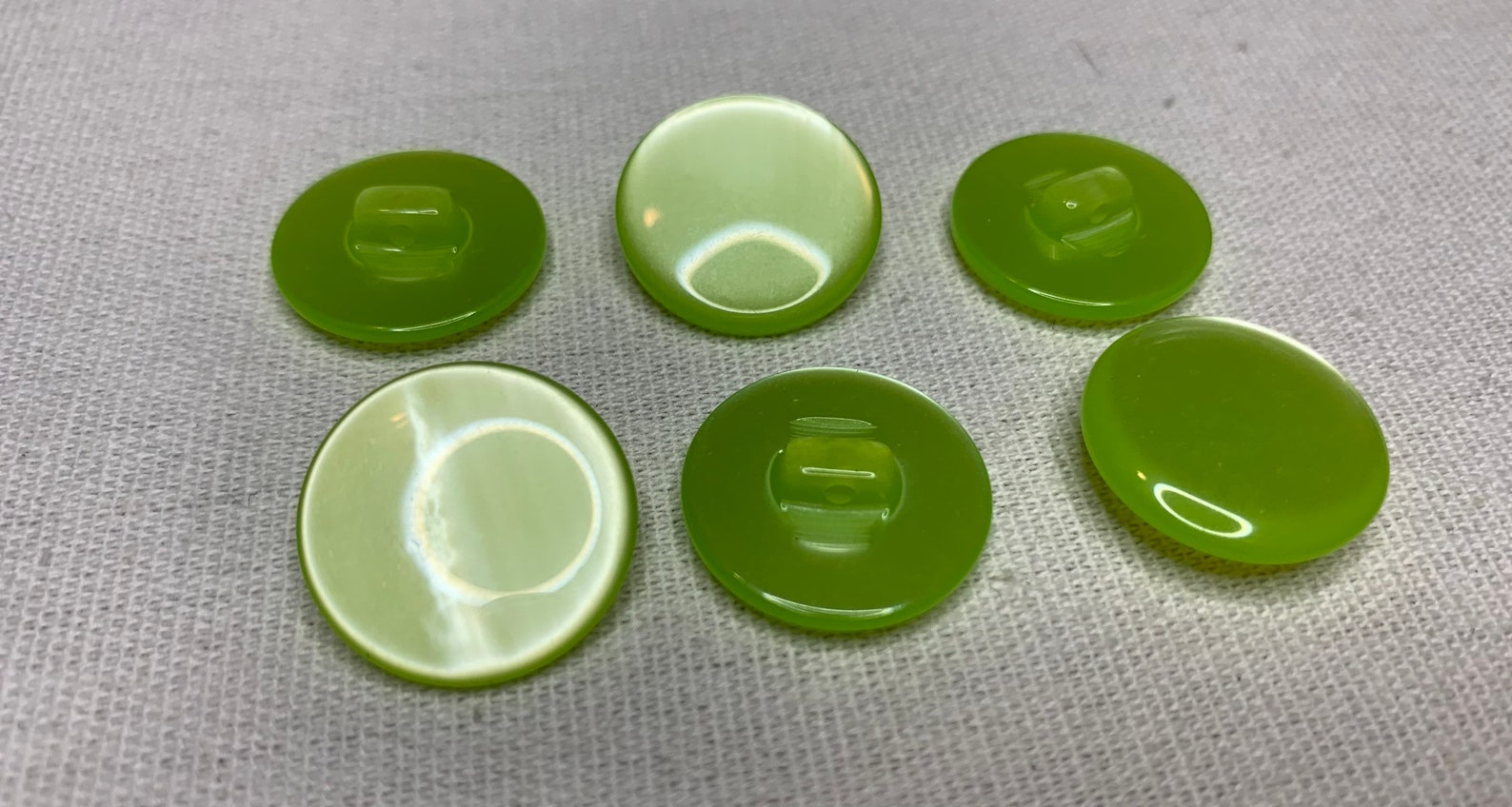 Medium Lime Green Buttons With Iridescent Glistening Sheen - Etsy