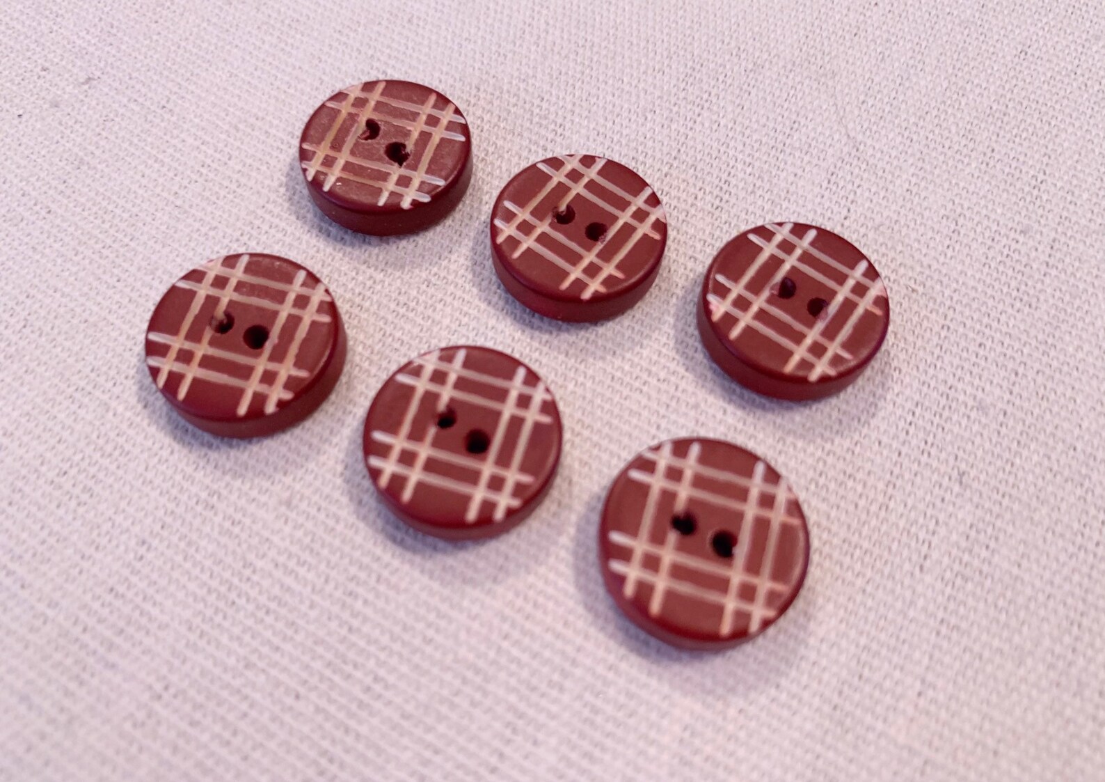 Medium Burgundy Red and White Sewing Buttons With Cross Hatch | Etsy