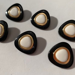 Medium Triangle Black Buttons With Pearl Center Button With Gold and ...