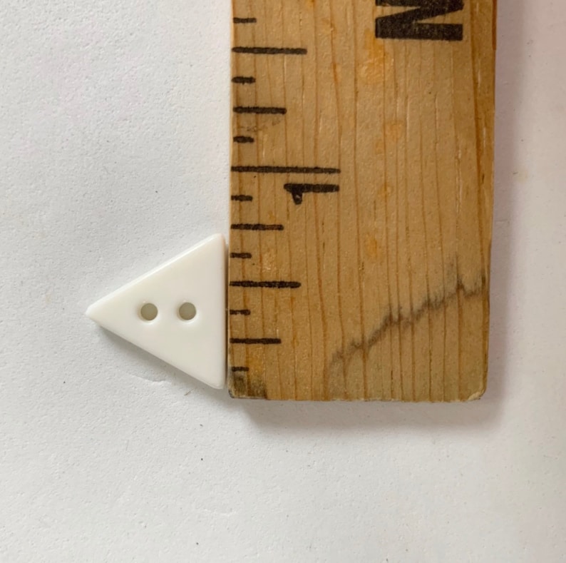 Small Triangle Buttons White Plastic Sewing Buttons 5/8" 12mm Vintage ...