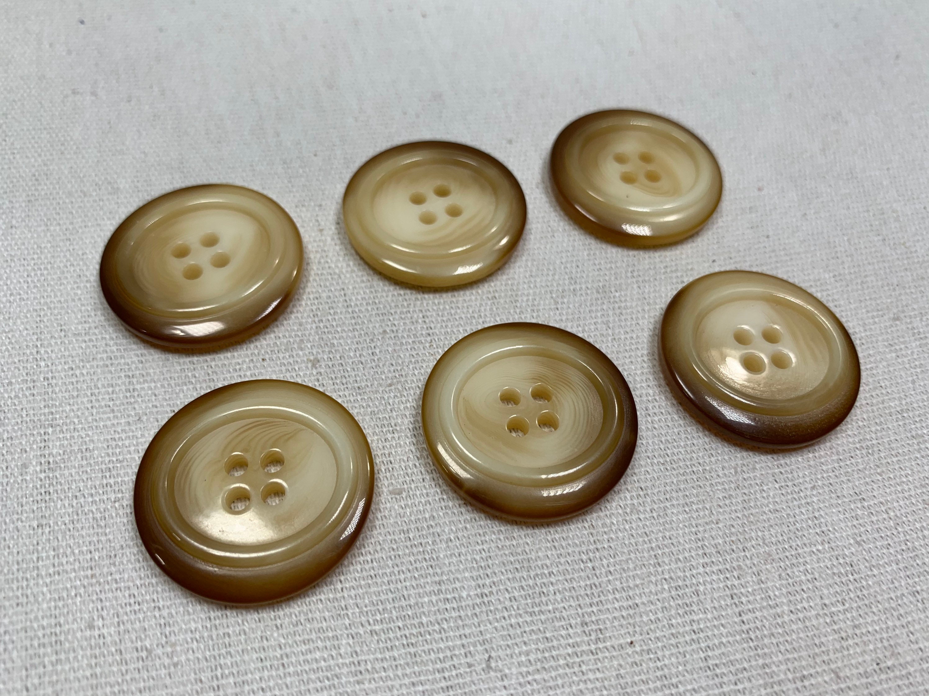 Large Buttons Marbled Light Brown and Tan Plastic Sewing Buttons 1 1/8 ...