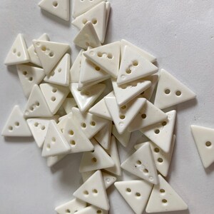 Small Triangle Buttons White Plastic Sewing Buttons 5/8" 12mm Vintage ...