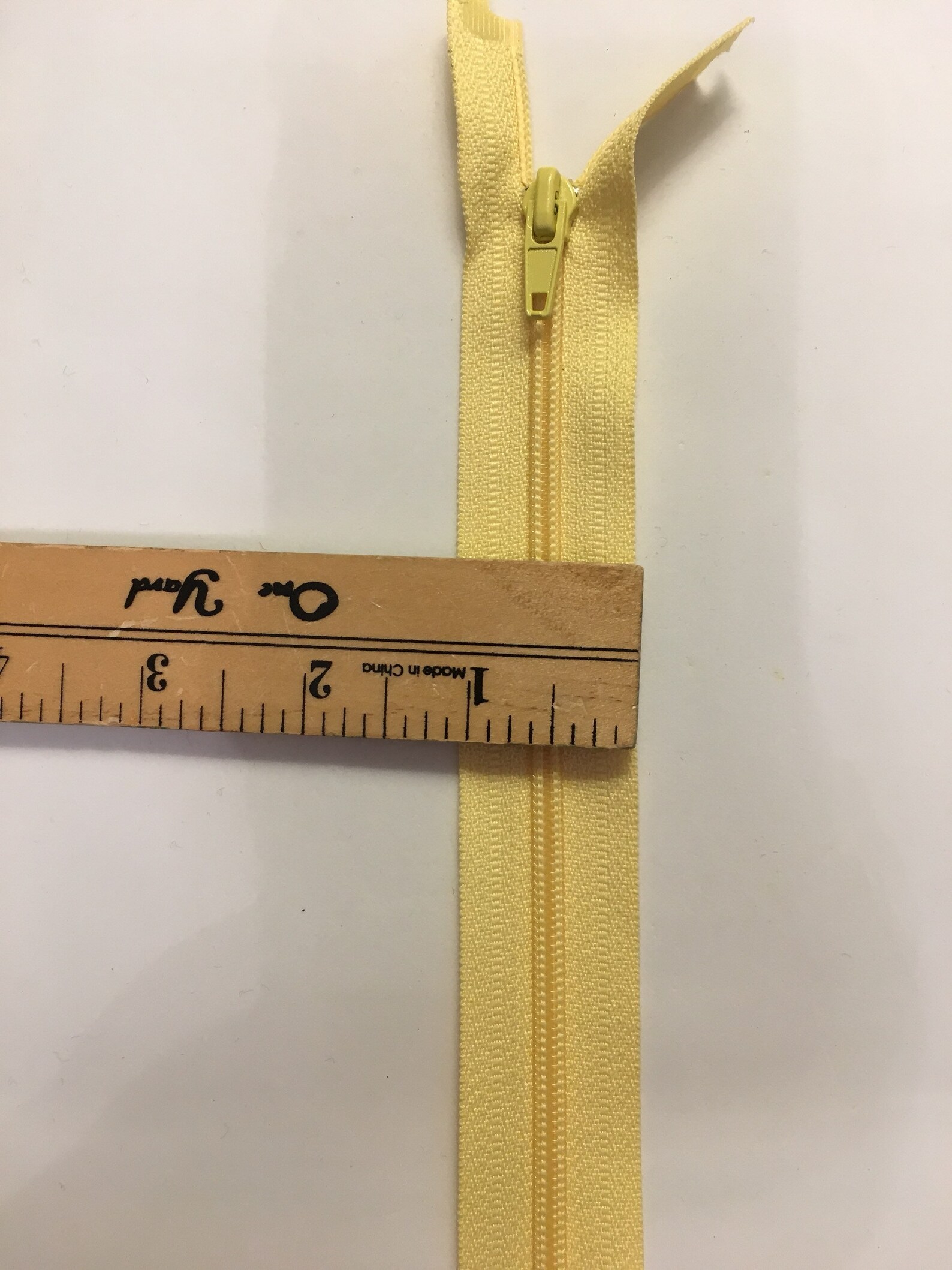 5 Separating Zippers 13 Inch Light Yellow Nylon Coil Separating Zipper ...