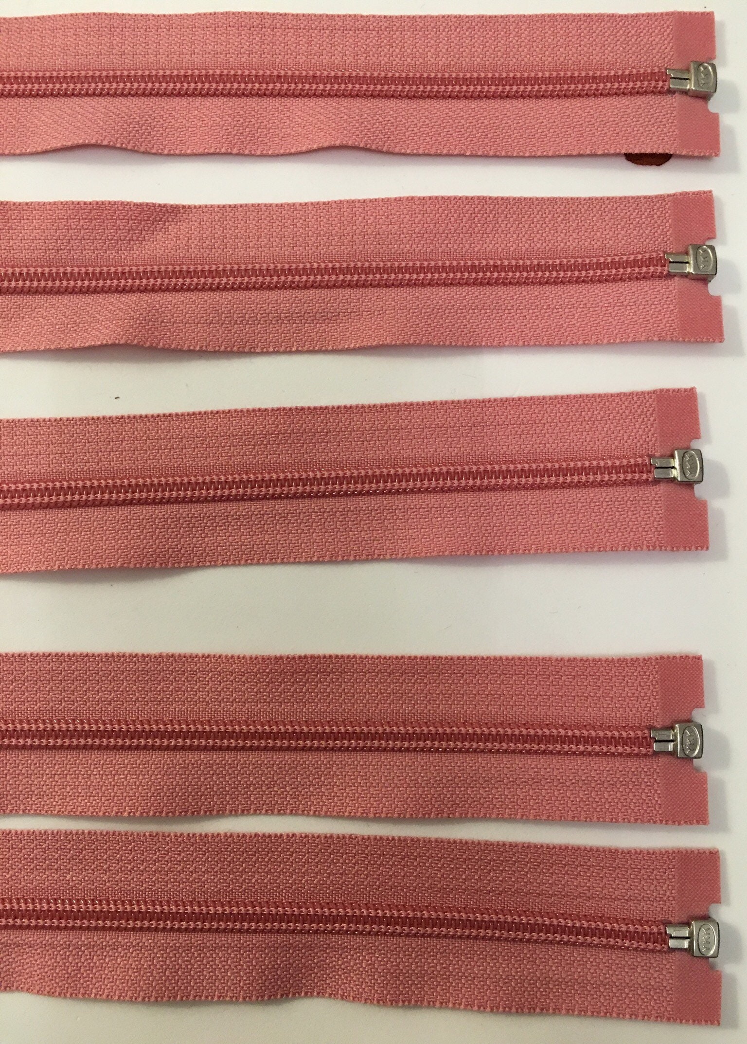 5 Separating Zippers 17 Inch Light Vintage Rose Nylon Coil Separating ...