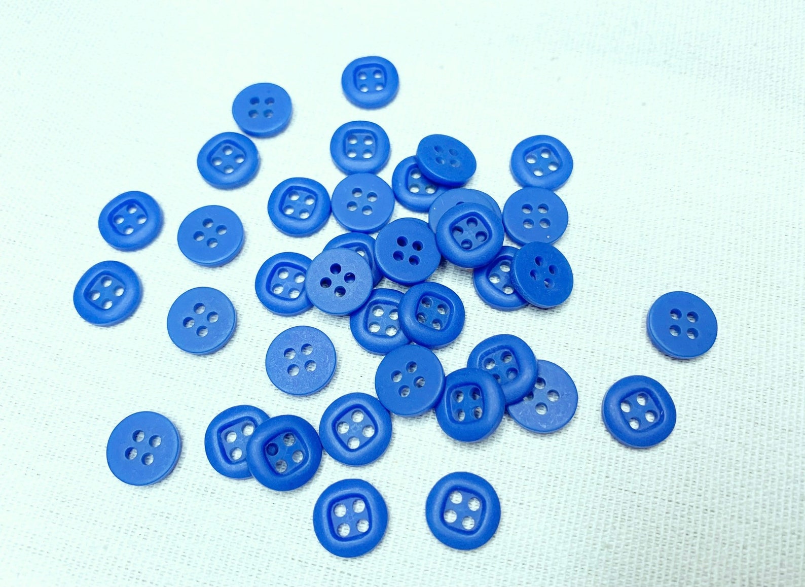 Small Blue Buttons 14 Mm 1/2 Inch Sewing Buttons 12 Vintage - Etsy