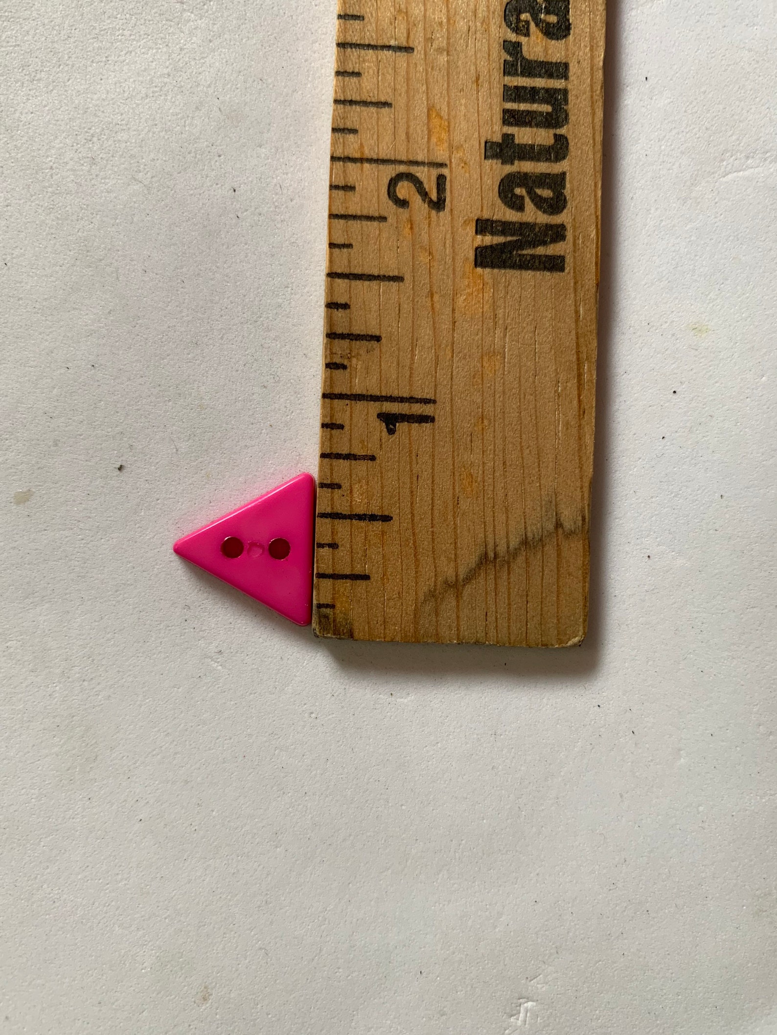 Small Triangle Buttons Fuchisa Pink Buttons Plastic Sewing Buttons 5/8 ...