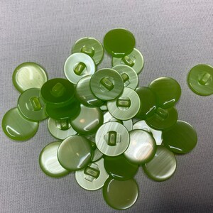 Medium Lime Green Buttons With Iridescent Glistening Sheen Design 13/16 ...