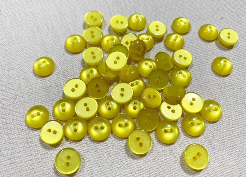 Small Yellow Button Yellow Buttons Sewing Buttons 1/2 - Etsy
