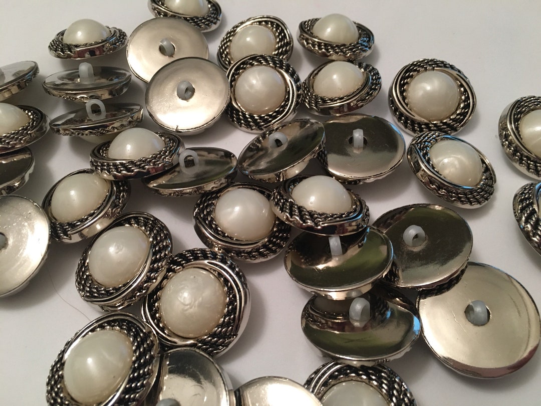 Medium Silver Buttons With a Pearl Like Center Buttons Medium Button ...
