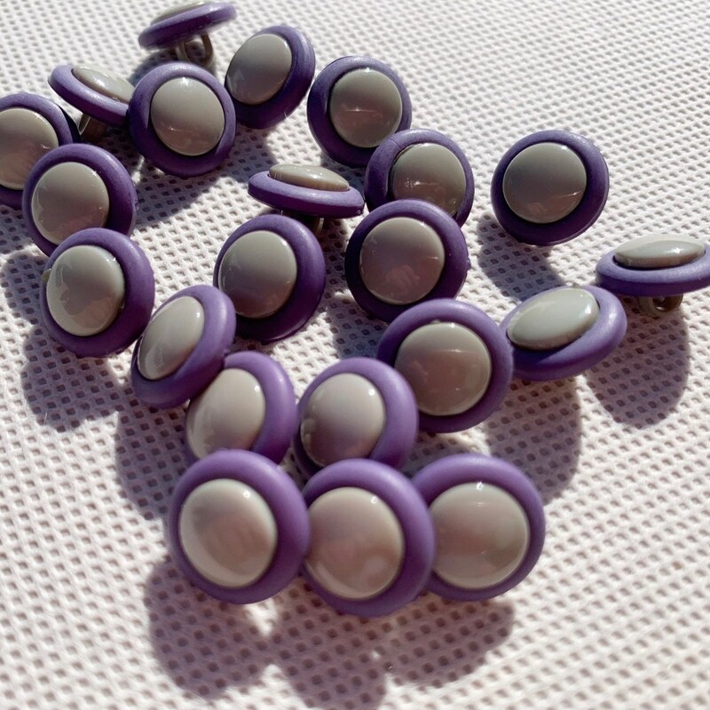 Light Purple Buttons - Etsy