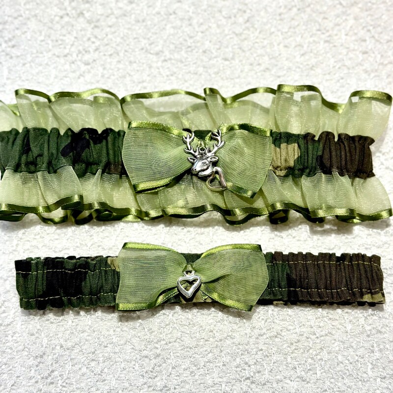 Hunting Garters - Etsy