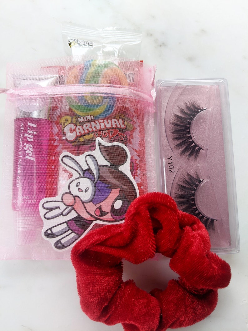 Lipgloss bundle Lashes Baddie lip-gloss bundle Candy and | Etsy Lipgloss bundle Lashes Baddie lip-gloss bundle Candy and | Etsy