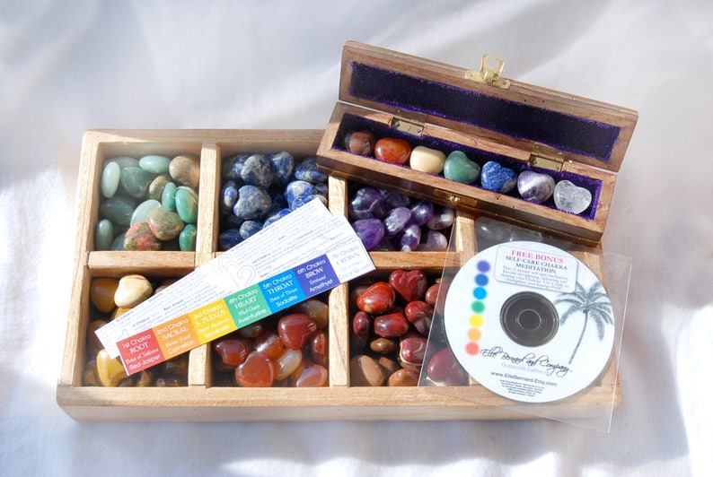 Chakra Stone Set 7 Chakra Crystals Chakra Set in Wooden | Etsy