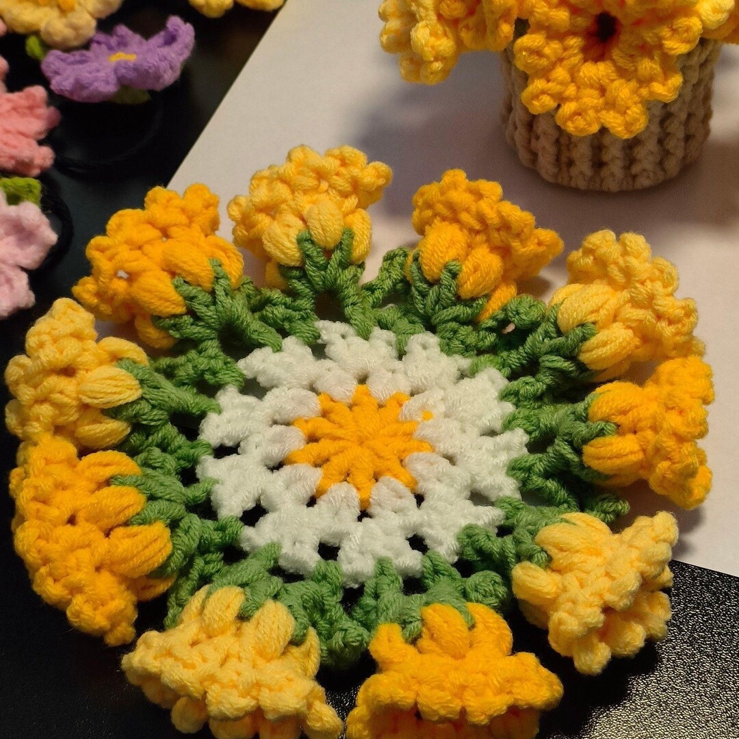 Crochet Flower Bouquet Coaster, Handmade Foldable Drink Coaster, Unique ...