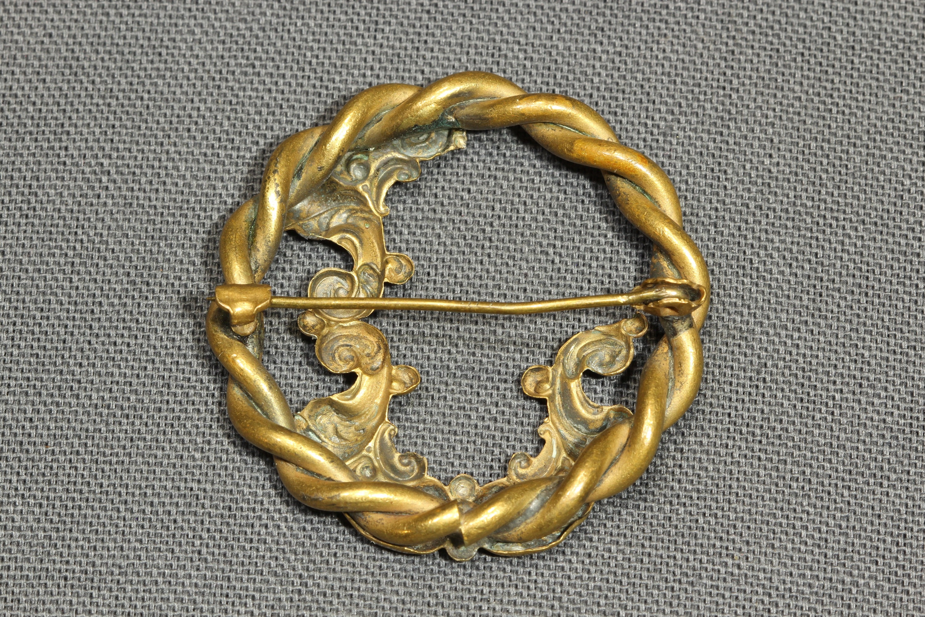 Large Victorian Gold Filled Pin Brooch,antique Fine Repousse Jewelry - Etsy