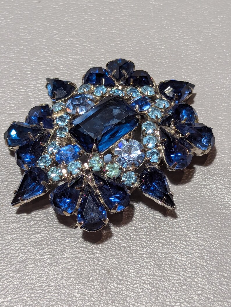 Large Mid Century Blue Rhinestone Brooch - Vintage 1950s Costume ...