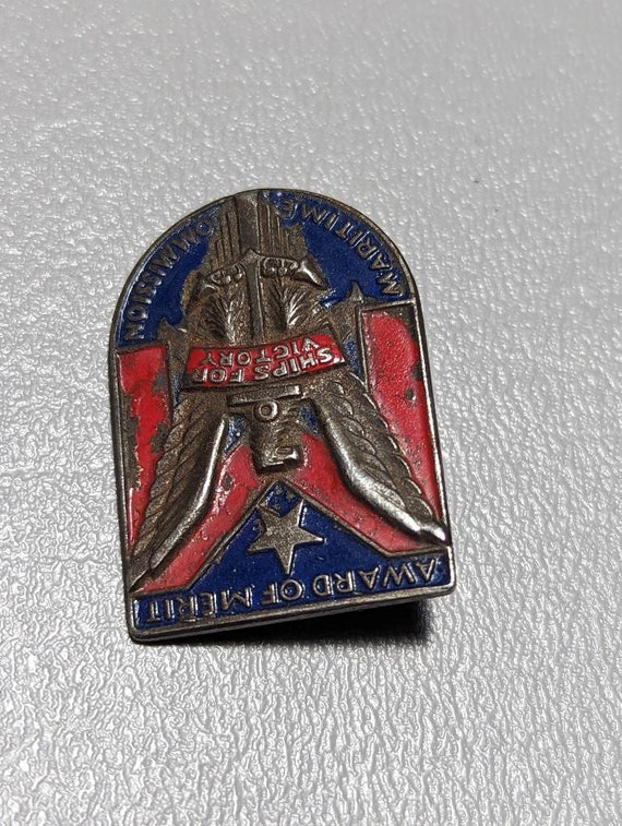 WWII 1940s Maritime Vintage Pin- Award of Merit Ships… - Gem