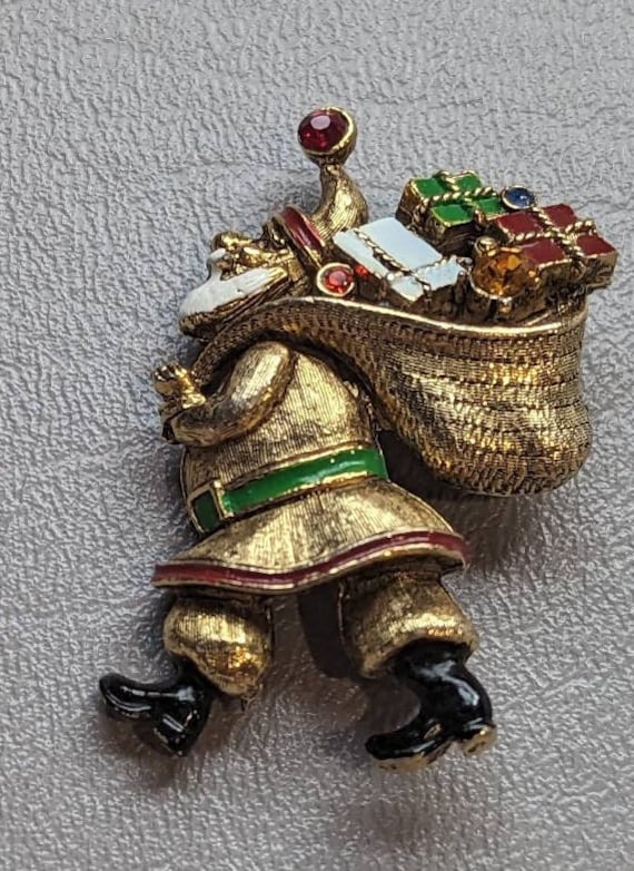 Vintage art themed brooch - Gem