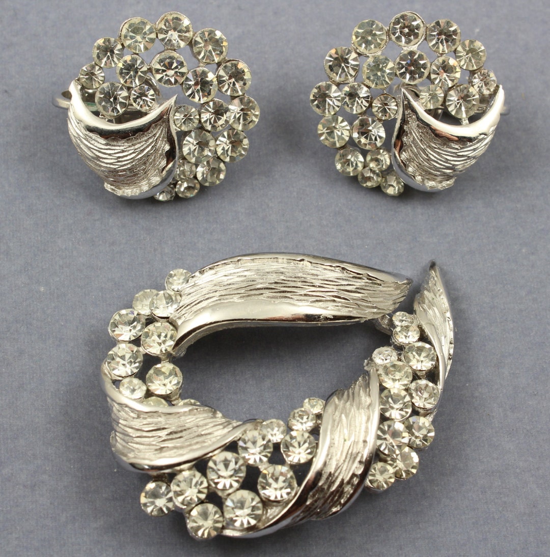 Vintage Crown Trifari Set- Rhinestone Brooch Earrings Demi Parure ...