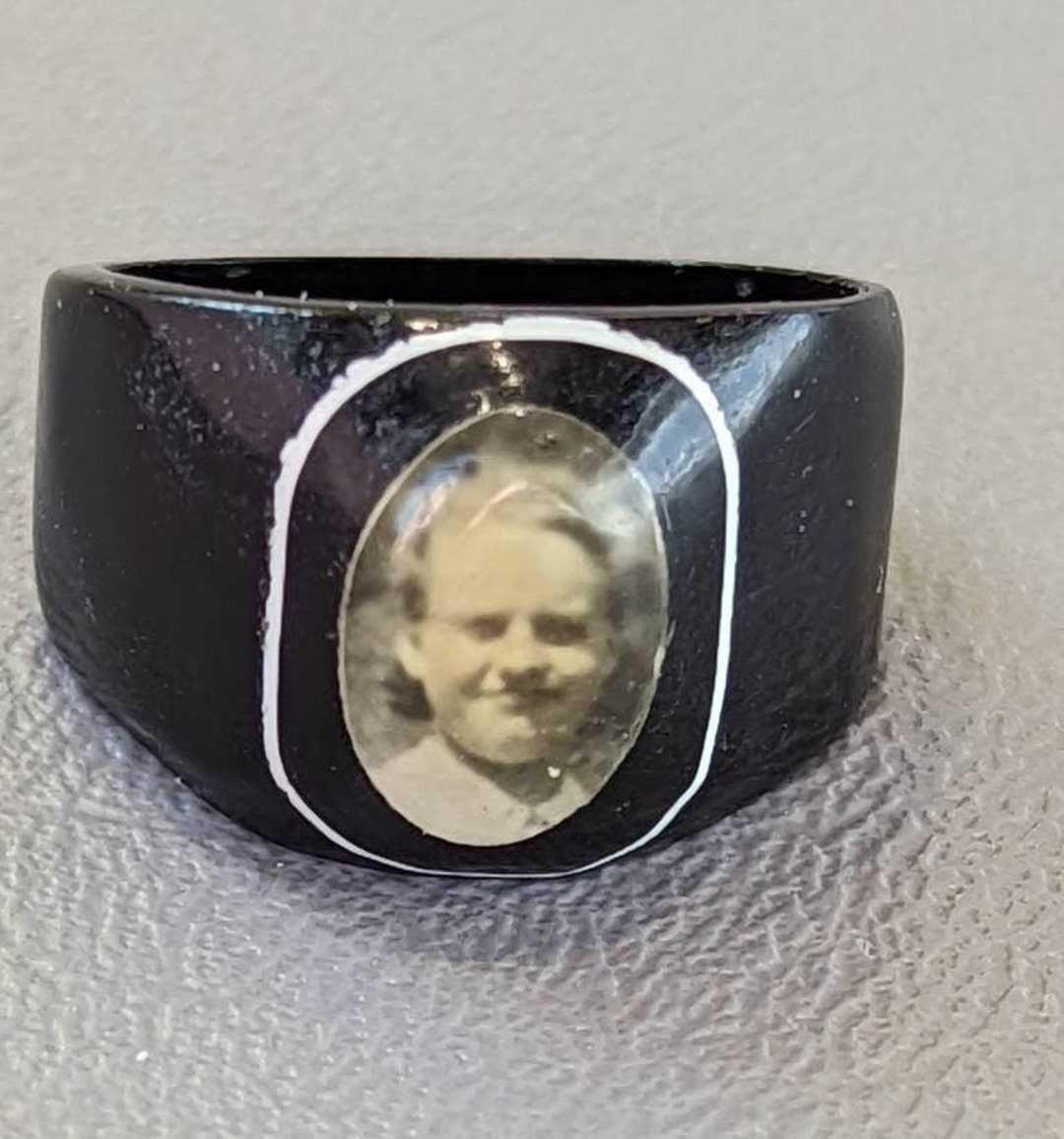 Vintage Prison Mourning Ring-1930s Celluloid Black Ring Size 8 - Etsy