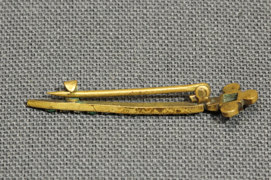 Antique Halley's Comet Emerald Diamond Paste Bar Pin - Etsy