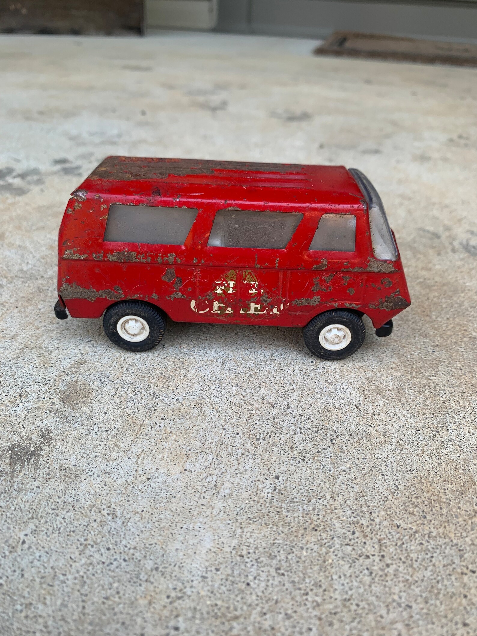 Vintage Tonka Fire Chief Van Vehicle Metal Chippy Rusty Paint - Etsy