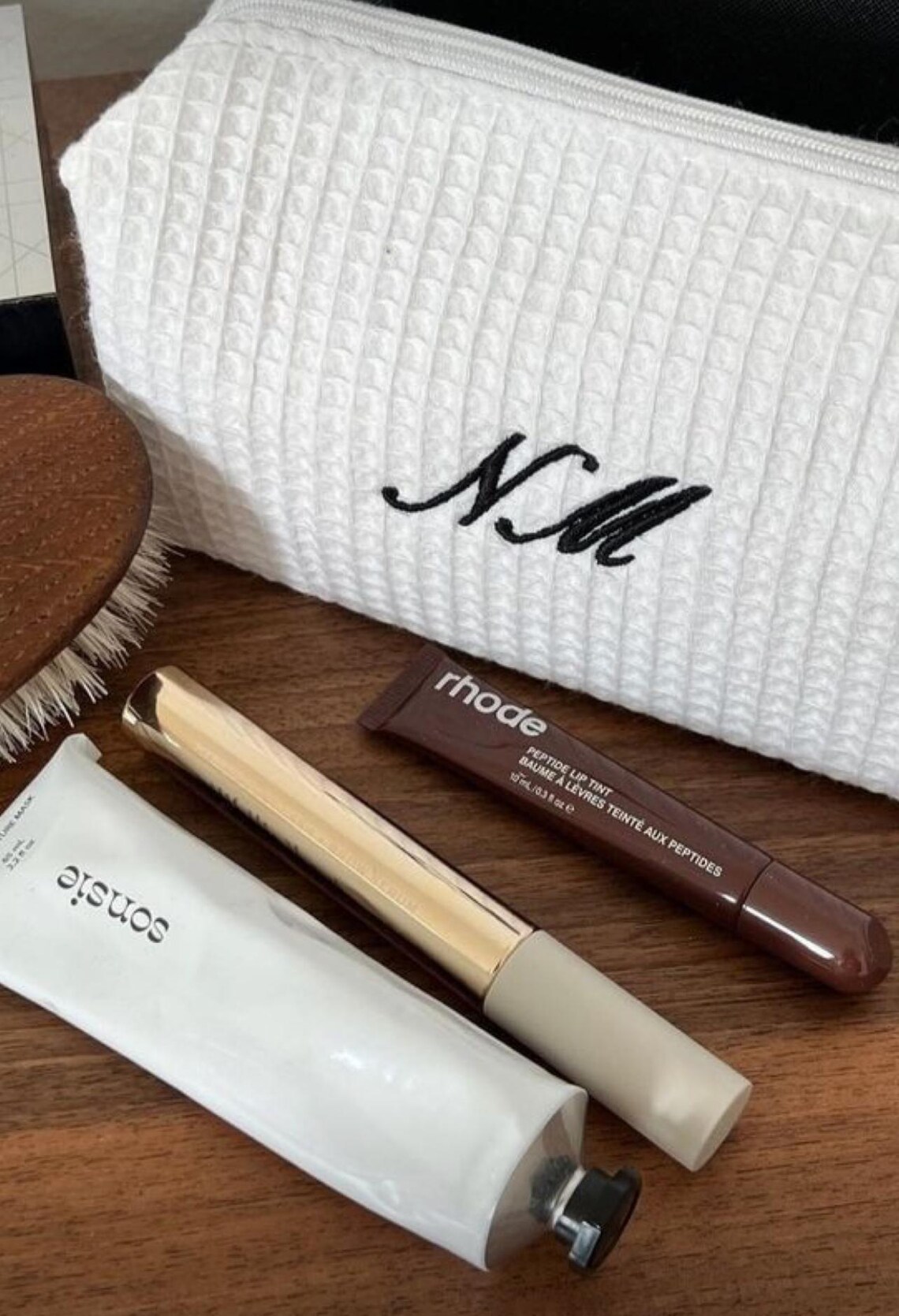 Custom Embroidered Beauty Case - Etsy