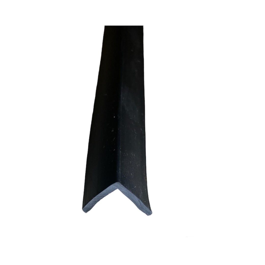 Rubber Corner 20x20x2 Mm, Length - 3 Meters, Protective Rubber Corner ...