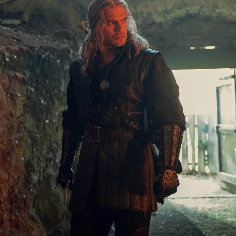 The Witcher Geralt of Rivia's Leather Vest, Henry Cavill Cosplay ...