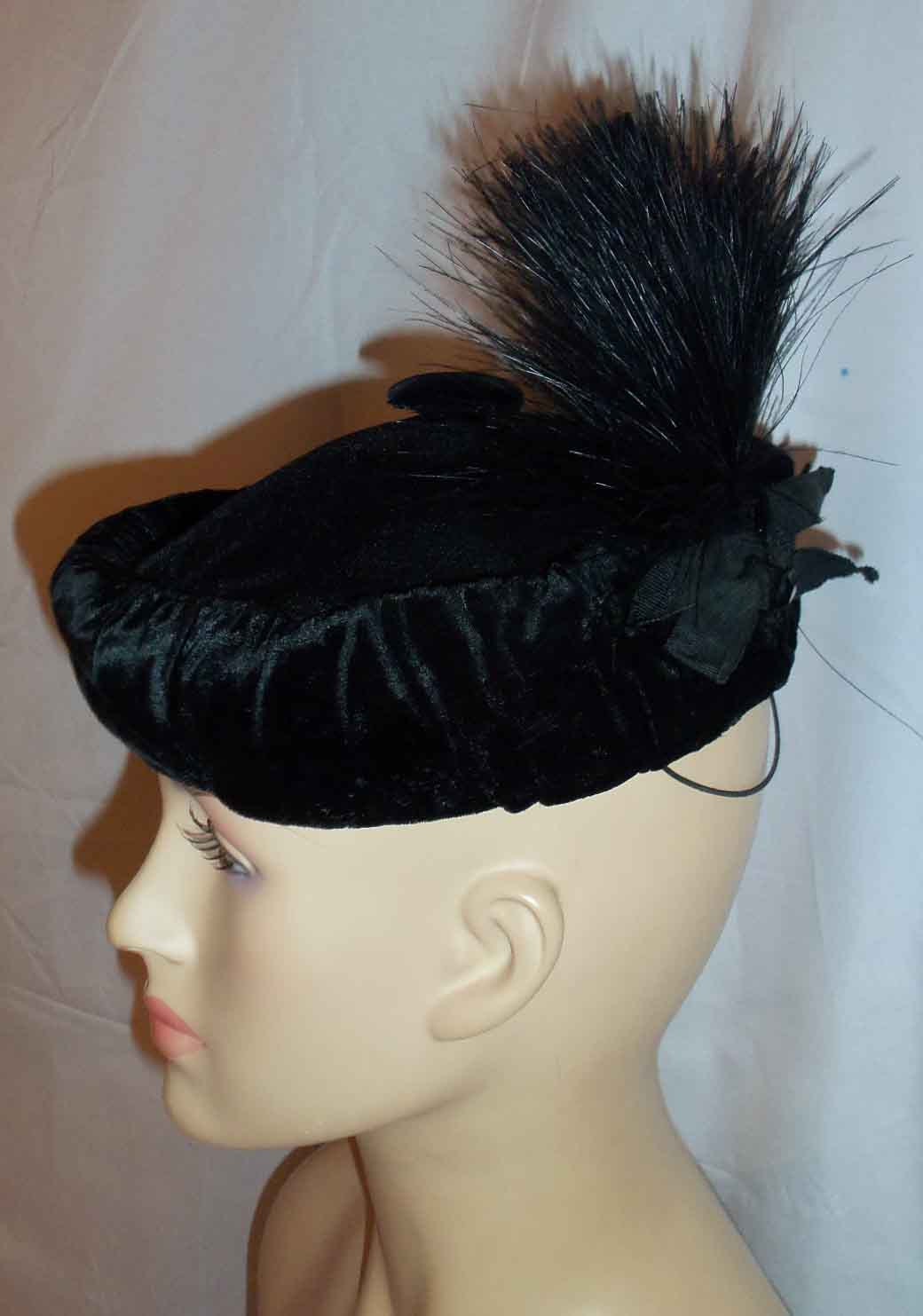 1940 Black Brimless Fordward Tilt Hat With Black Feather Aigrette,jet ...