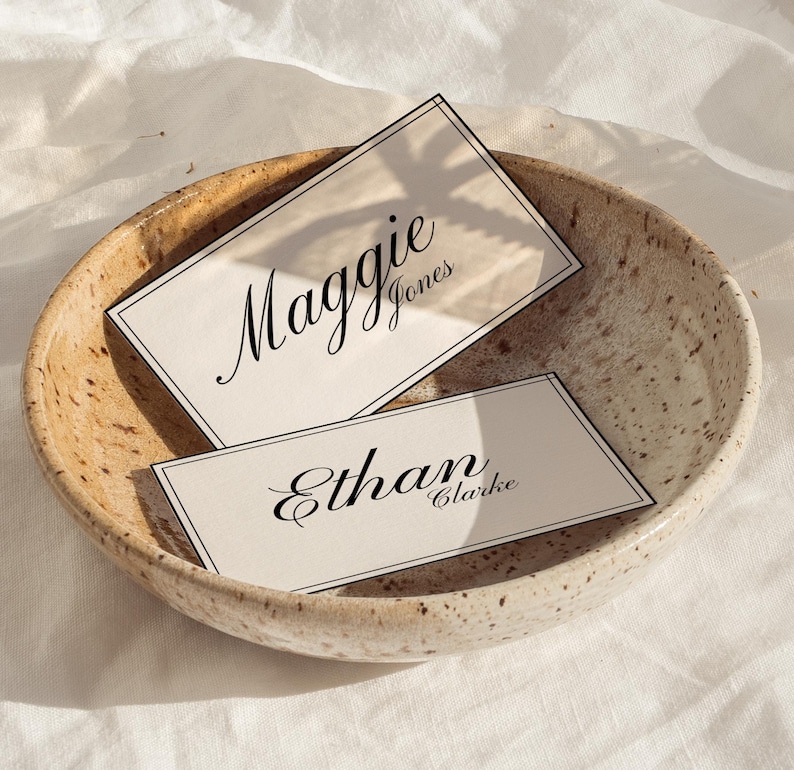 Elegant Handwritten Place Cards: Minimalist Wedding Name Cards (digital ...
