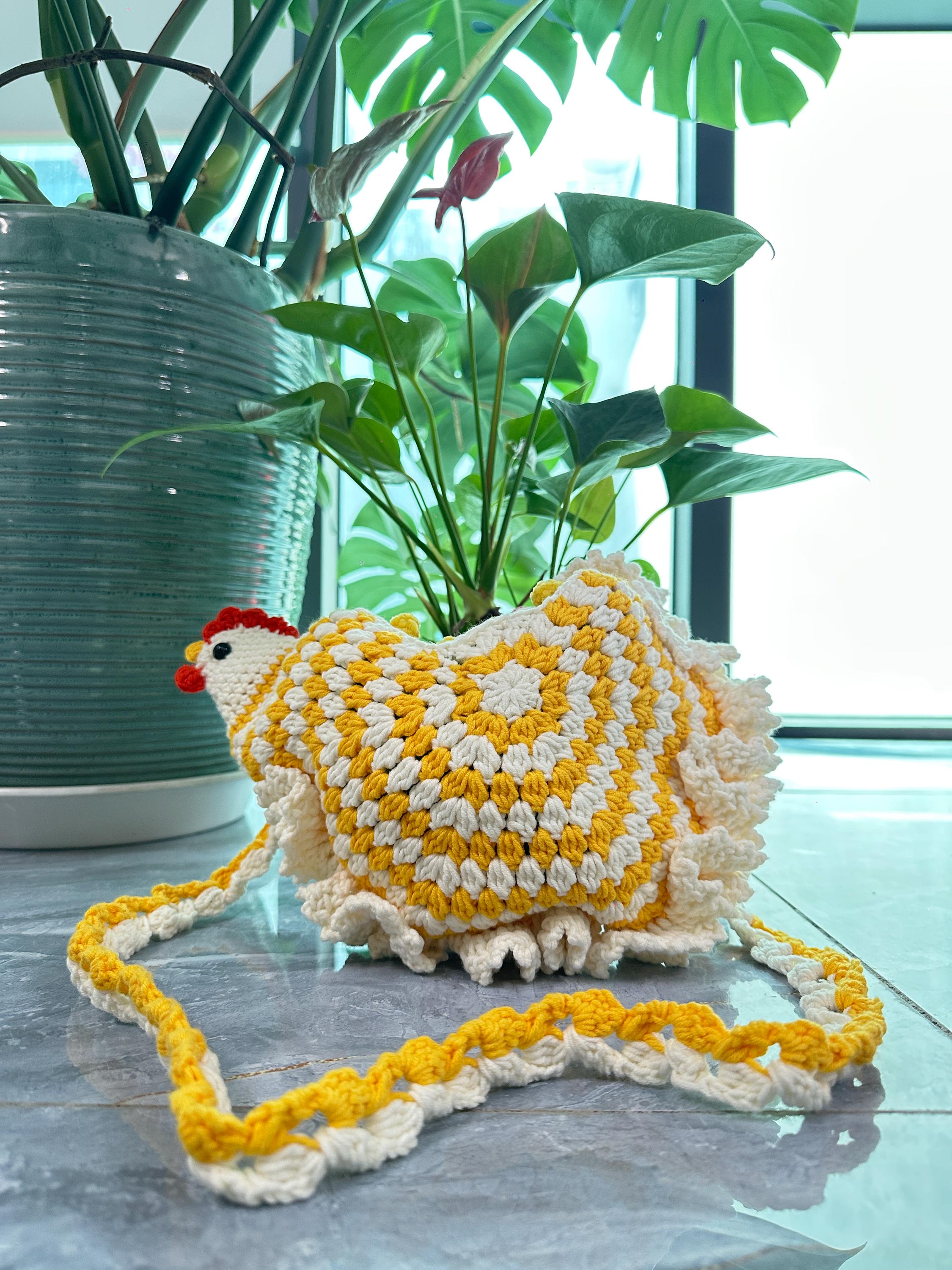 Crochet Chicken Bag Pattern, Cute Hen Bag Tutorial, Farm Animal Purse ...