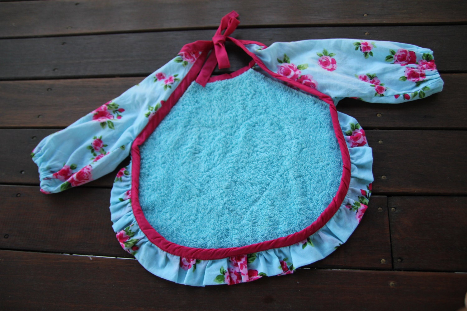Sleeved Bib PDF Pattern & Tutorial ~ 4 Sizes - Etsy