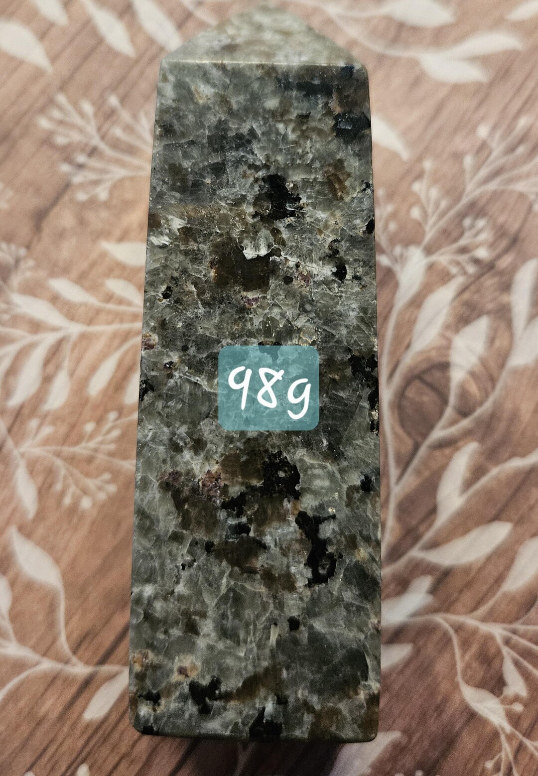 Yooperlite Crystals ~ UV Reactive Crystals - Etsy