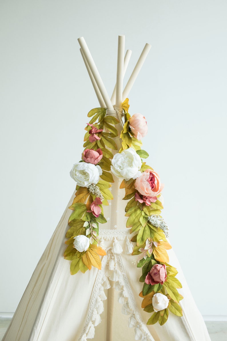 Cute Floral Teepee Topper in Boho Style Perfect Garland for Teepee Tent ...