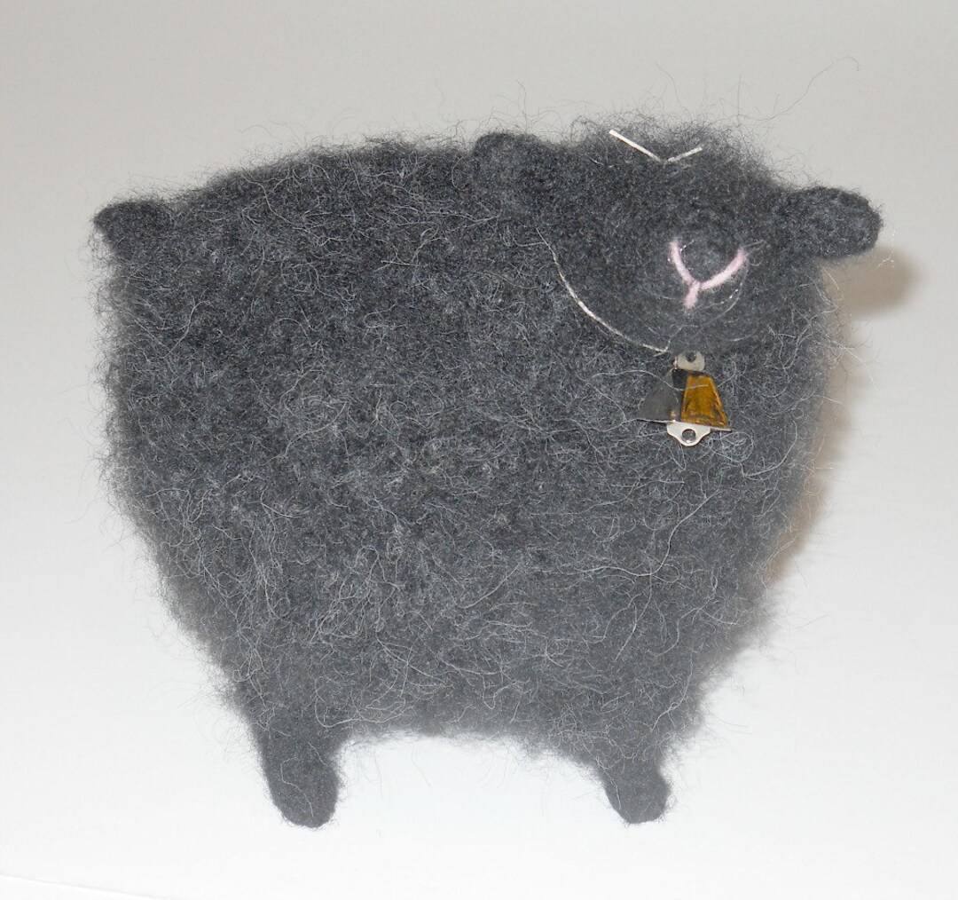 SALE SHEEP Kit-pattern. Black Sheep Pattern, Wool Sheep Knitting ...