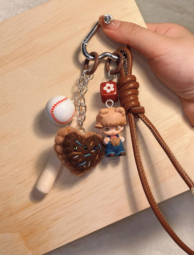 Handmade Beaded Bag Charm – Cute Aesthetic Keychain With Dimoo & Sweet ...