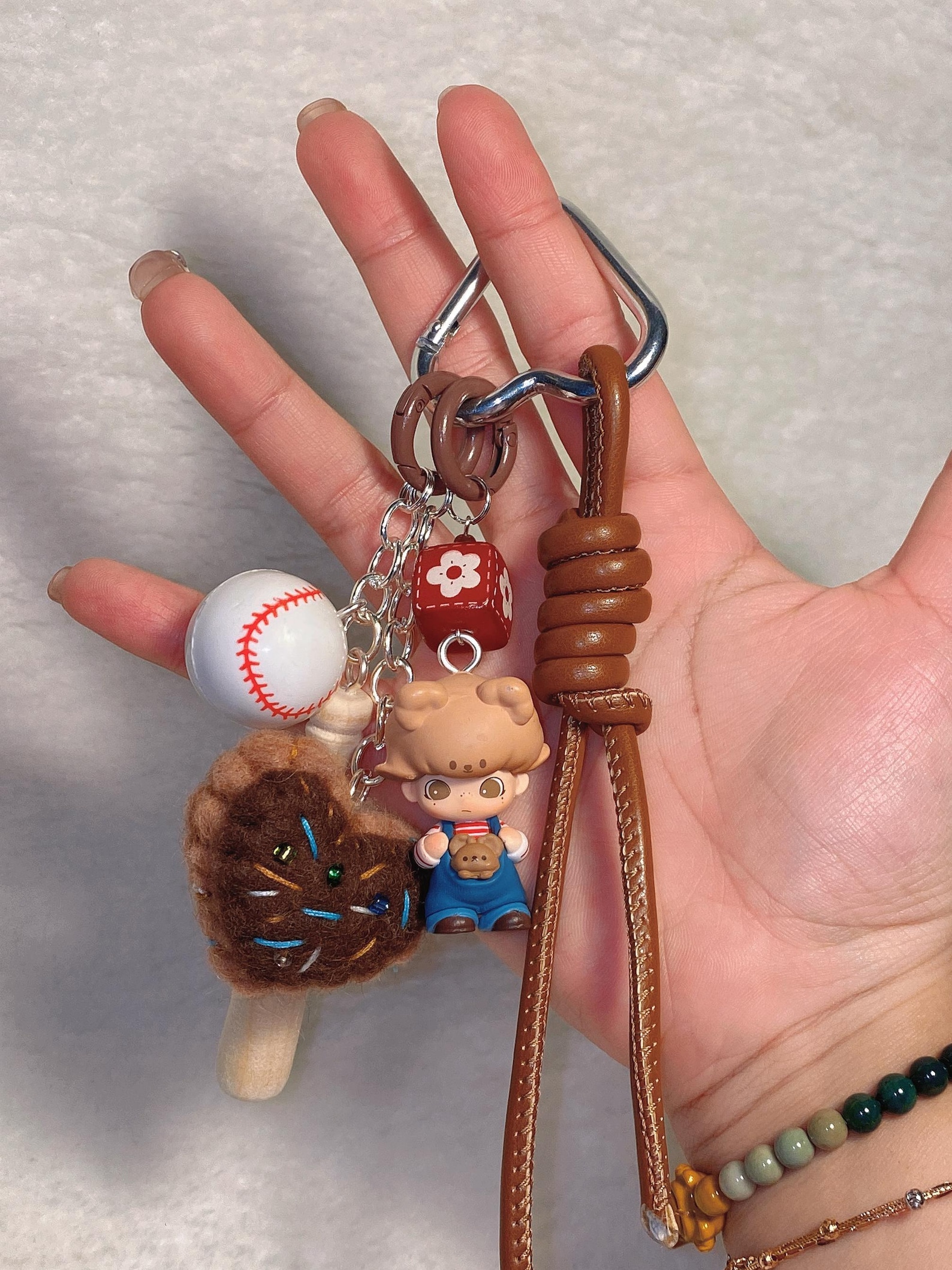 Handmade Beaded Bag Charm – Cute Aesthetic Keychain With Dimoo & Sweet ...