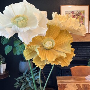 Giant Crepe Paper Poppy Flower: Freestanding Whimsical Decor - Etsy