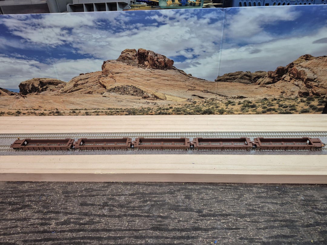 N Scale Thrall 40' 5pk Well Car Set - Etsy