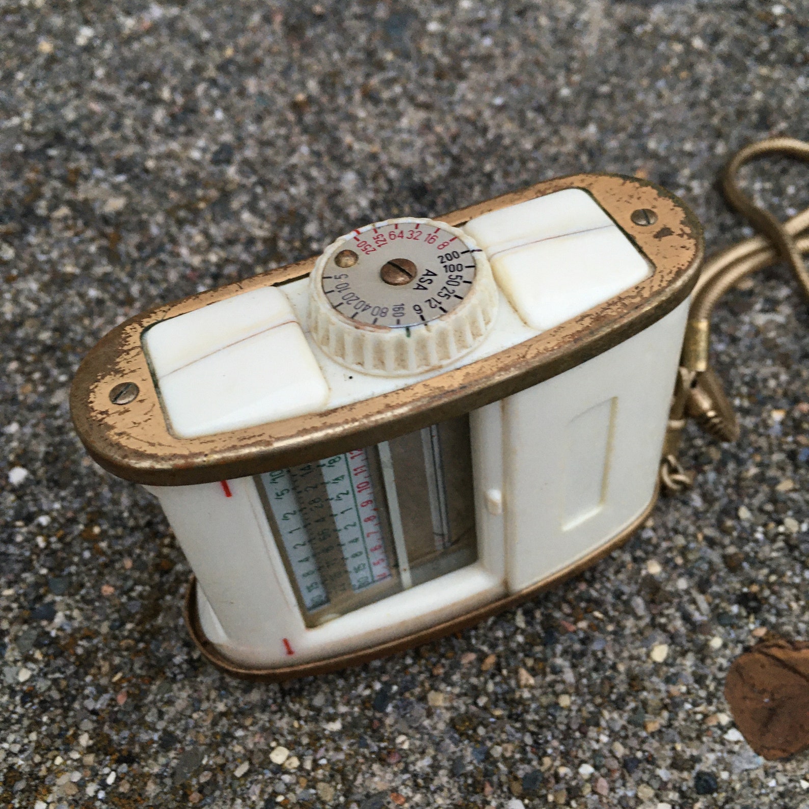 Vintage 40s 50s Photography Light Meter Cream White Necklace - Etsy