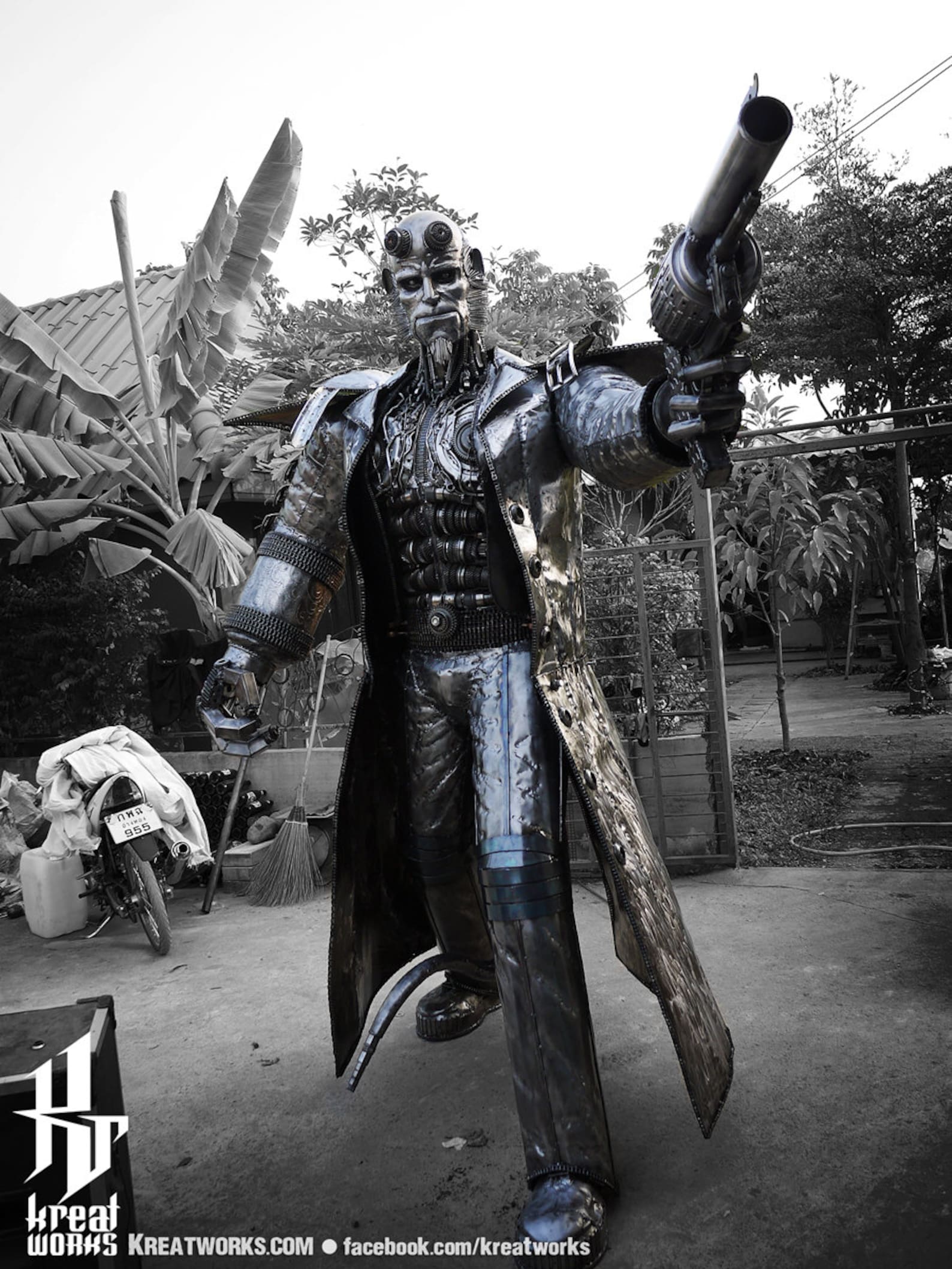 2.8m Height Steampunk Demon made-to-order - Etsy