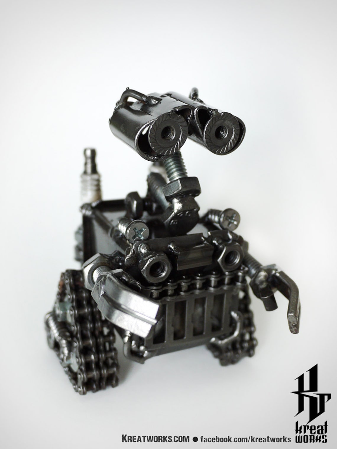 Recycled Metal Little Bot Sculpture by Kreatworks / Recycle - Etsy Canada