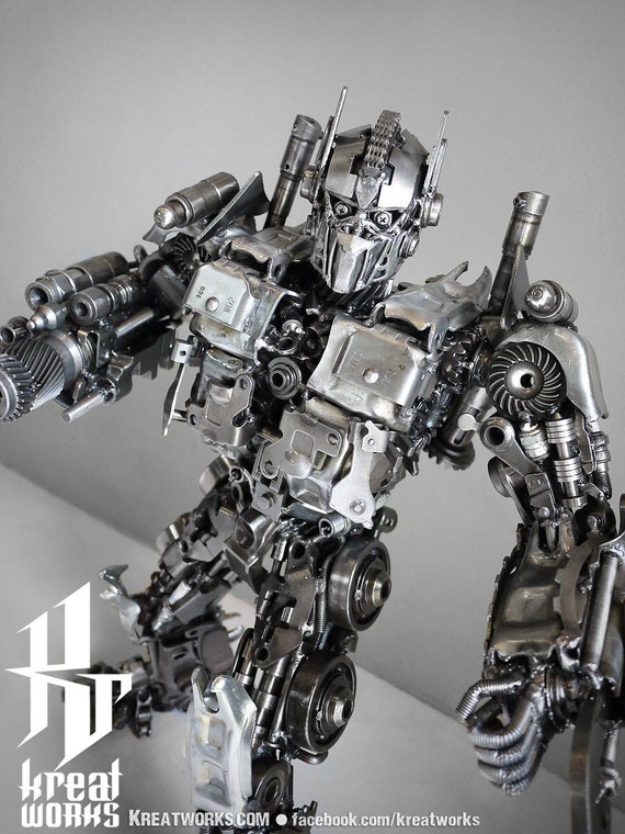 Recycled Metal Brave Robot medium Item | Etsy