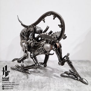 Recycle Metal Onslaught Monster --- Xenomorph / Metal Sculpture / Scrap ...