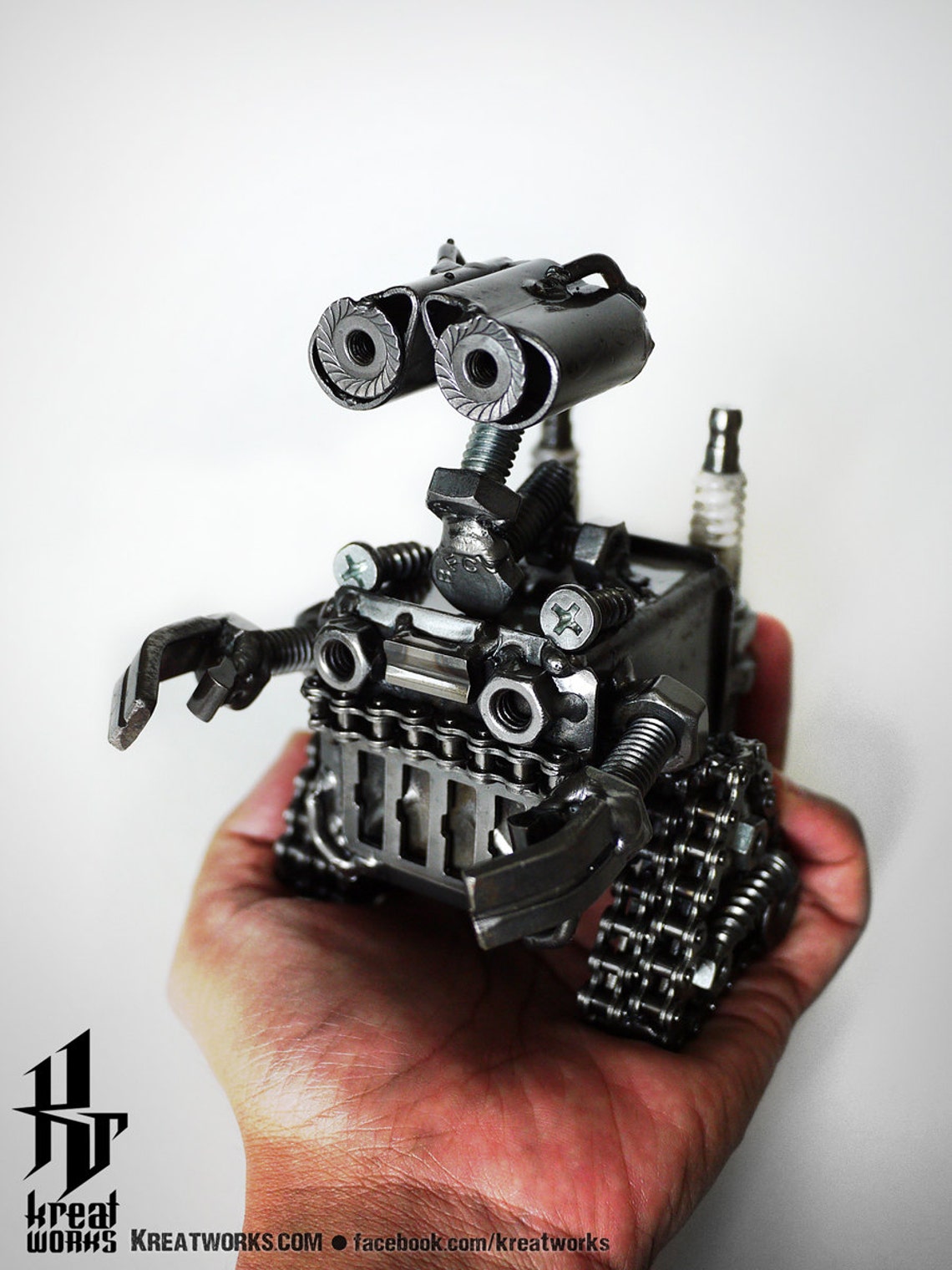 Recycled Metal Little Bot Sculpture by Kreatworks / Recycle - Etsy Canada